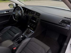 Balts Volkswagen Golf 2015 Rokiškis, ar dzinēja tilpumu 1.97 L un nobraukumu 360 tūkst. km par 7650 €, foto 24 vietnē AUTOMOTO.COM.LV