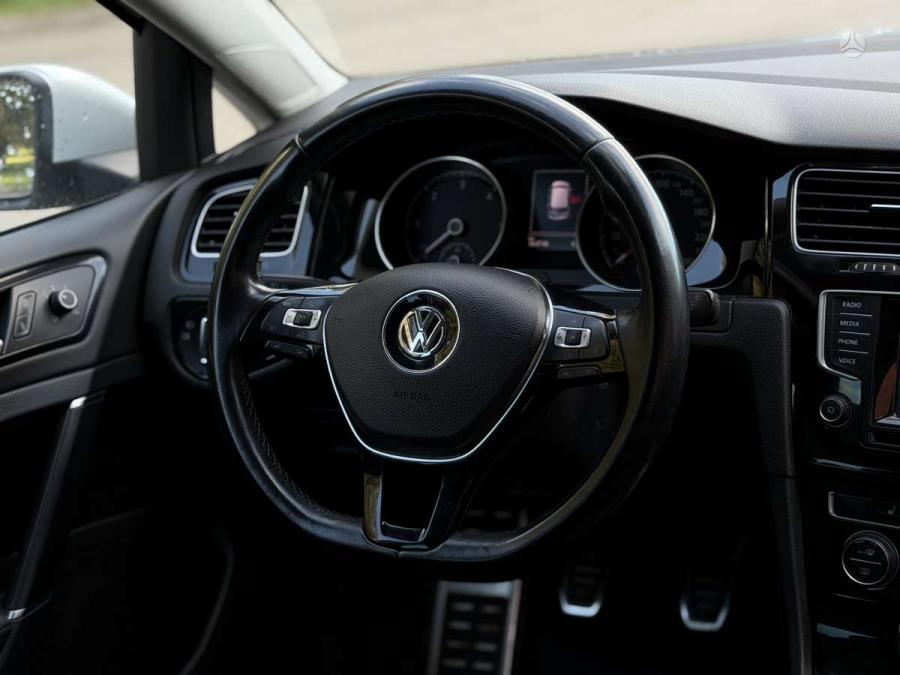Balts Volkswagen Golf 2015 Rokiškis, ar dzinēja tilpumu 1.97 L un nobraukumu 360 tūkst. km par 7650 €, foto 27 vietnē AUTOMOTO.COM.LV