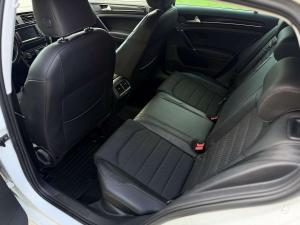 Balts Volkswagen Golf 2015 Rokiškis, ar dzinēja tilpumu 1.97 L un nobraukumu 360 tūkst. km par 7650 €, foto 29 vietnē AUTOMOTO.COM.LV
