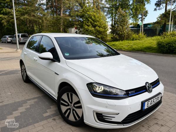 Balts Volkswagen Golf 2015 Viļņa, ar dzinēja tilpumu 1.40 L un nobraukumu 241 tūkst. km par 9050 €, foto 6 vietnē AUTOMOTO.COM.LV