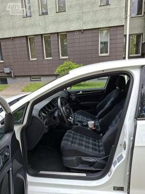 White Volkswagen Golf 2015 in Vilnius, with an engine capacity of 1.40 L and mileage of 241 thousand km for 9050 €, photo 13 on AUTOMOTO.COM.LV