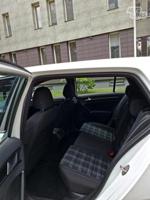 White Volkswagen Golf 2015 in Vilnius, with an engine capacity of 1.40 L and mileage of 241 thousand km for 9050 €, photo 17 on AUTOMOTO.COM.LV