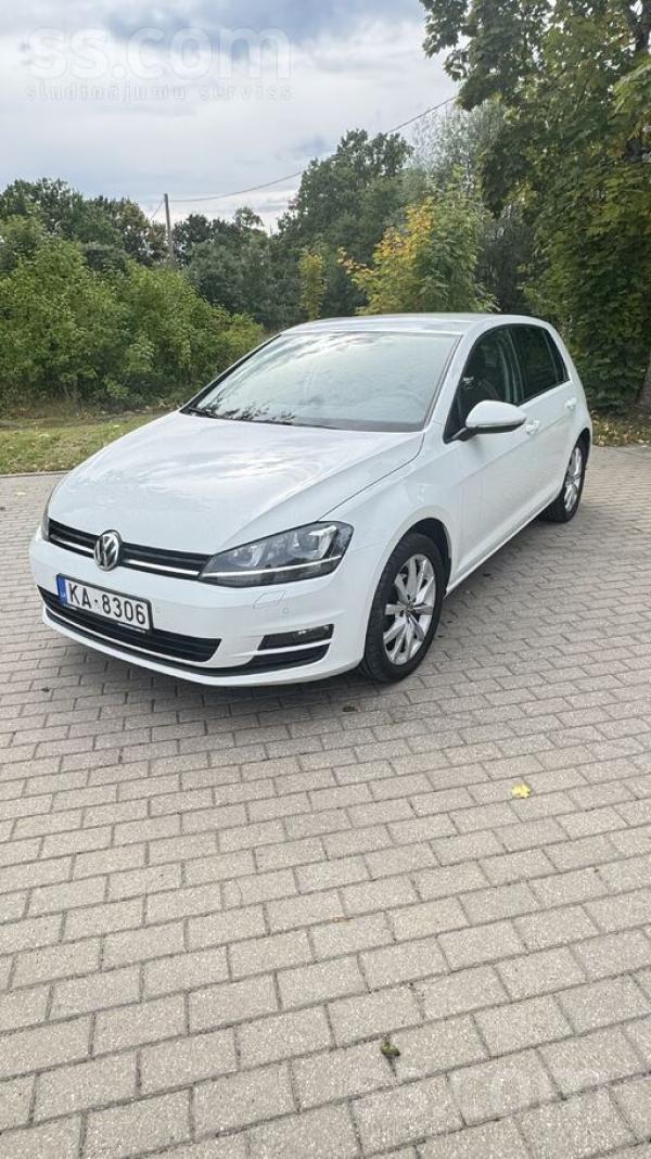 Balts Volkswagen Golf 2015 Rīga, ar dzinēja tilpumu 1.40 L un nobraukumu 152 tūkst. km par 8250 €, foto 5 vietnē AUTOMOTO.COM.LV