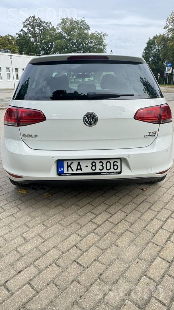 Balts Volkswagen Golf 2015 Rīga, ar dzinēja tilpumu 1.40 L un nobraukumu 152 tūkst. km par 8250 €, foto 7 vietnē AUTOMOTO.COM.LV