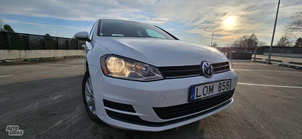White Volkswagen Golf 2016 in Vilnius, with an engine capacity of 1.80 L and mileage of 117 thousand km for 7999 €, photo 3 on AUTOMOTO.COM.LV