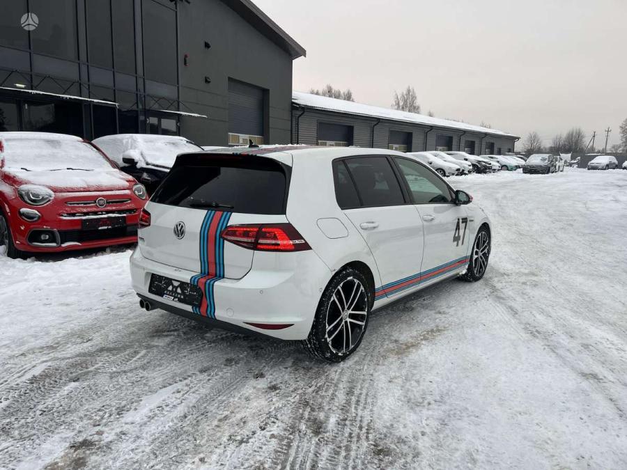 Balts Volkswagen Golf 2016 Tauragė, ar dzinēja tilpumu 1.97 L un nobraukumu 262 tūkst. km par 8400 €, foto 6 vietnē AUTOMOTO.COM.LV