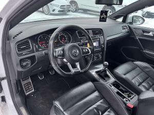 Balts Volkswagen Golf 2016 Tauragė, ar dzinēja tilpumu 1.97 L un nobraukumu 262 tūkst. km par 8400 €, foto 25 vietnē AUTOMOTO.COM.LV