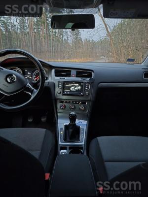 Balts Volkswagen Golf 2016 Rīga, ar dzinēja tilpumu 1.40 L un nobraukumu 153 tūkst. km par 6500 €, foto 5 vietnē AUTOMOTO.COM.LV