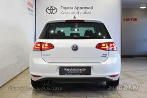 Balts Volkswagen Golf 2016 Tallina, ar dzinēja tilpumu 1.40 L un nobraukumu 143 tūkst. km par 10990 €, foto 4 vietnē AUTOMOTO.COM.LV