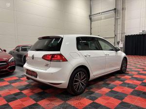 White Volkswagen Golf 2016 in Vilnius, with an engine capacity of 1.40 L and mileage of 152 thousand km for 7700 €, photo 4 on AUTOMOTO.COM.LV