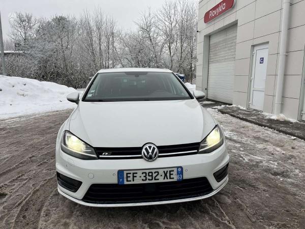 White Volkswagen Golf 2016 in Kaunas, with an engine capacity of 2.00 L and mileage of 277 thousand km for 8999 €, photo 3 on AUTOMOTO.COM.LV