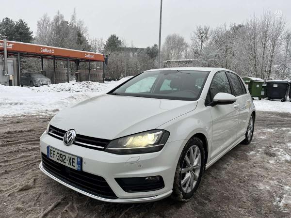 White Volkswagen Golf 2016 in Kaunas, with an engine capacity of 2.00 L and mileage of 277 thousand km for 8999 €, photo 4 on AUTOMOTO.COM.LV