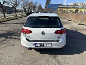 White Volkswagen Golf 2016 in Panevezys, with an engine capacity of 1.40 L and mileage of 216 thousand km for 5999 €, photo 9 on AUTOMOTO.COM.LV