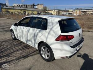 White Volkswagen Golf 2016 in Panevezys, with an engine capacity of 1.40 L and mileage of 216 thousand km for 5999 €, photo 19 on AUTOMOTO.COM.LV