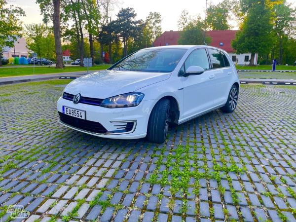 Balts Volkswagen Golf 2016 Kauņa, ar dzinēja tilpumu 1.40 L un nobraukumu 240 tūkst. km par 9200 €, foto 7 vietnē AUTOMOTO.COM.LV