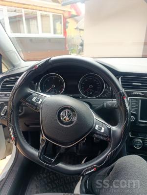 Balts Volkswagen Golf 2016 Rīga, ar dzinēja tilpumu 2.00 L un nobraukumu 219 tūkst. km par 9800 €, foto 17 vietnē AUTOMOTO.COM.LV