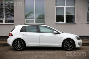 Balts Volkswagen Golf 2016 Rīga, ar dzinēja tilpumu 1.40 L un nobraukumu 174 tūkst. km par 10495 €, foto 4 vietnē AUTOMOTO.COM.LV