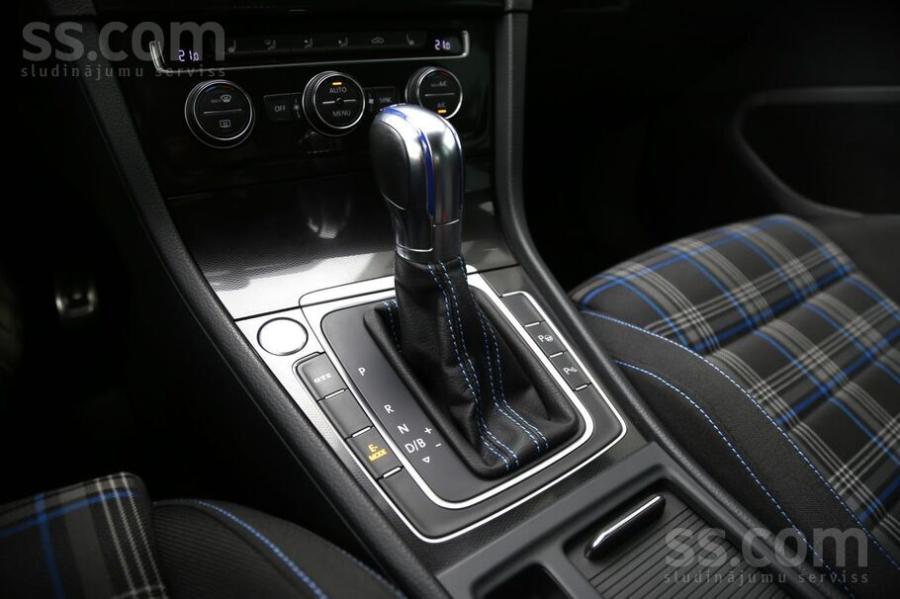 Balts Volkswagen Golf 2016 Rīga, ar dzinēja tilpumu 1.40 L un nobraukumu 174 tūkst. km par 10495 €, foto 11 vietnē AUTOMOTO.COM.LV