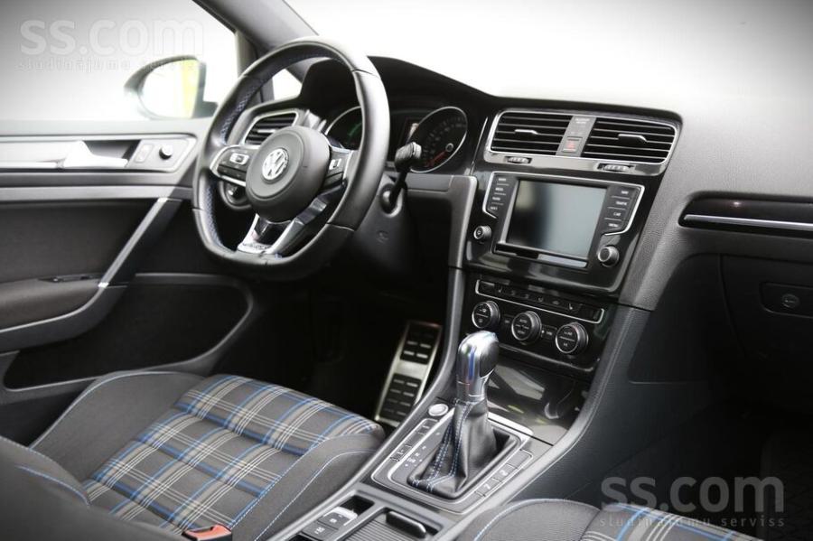 Balts Volkswagen Golf 2016 Rīga, ar dzinēja tilpumu 1.40 L un nobraukumu 174 tūkst. km par 10495 €, foto 13 vietnē AUTOMOTO.COM.LV