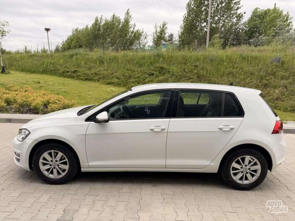 Белый Фольксваген Гольф 2016 в Вильнюс, объемом двигателя 1.60 л и пробегом 208 тыс. км за 5350 €, фото 8 на AUTOMOTO.COM.LV