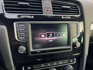 Balts Volkswagen Golf 2016 Šauļi, ar dzinēja tilpumu 1.60 L un nobraukumu 201 tūkst. km par 8300 €, foto 8 vietnē AUTOMOTO.COM.LV