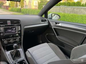 Balts Volkswagen Golf 2016 Šauļi, ar dzinēja tilpumu 1.60 L un nobraukumu 201 tūkst. km par 8300 €, foto 17 vietnē AUTOMOTO.COM.LV