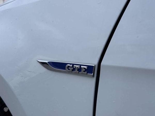 Balts Volkswagen Golf 2016 Panevēža, ar dzinēja tilpumu 1.40 L un nobraukumu 170 tūkst. km par 8950 €, foto 5 vietnē AUTOMOTO.COM.LV