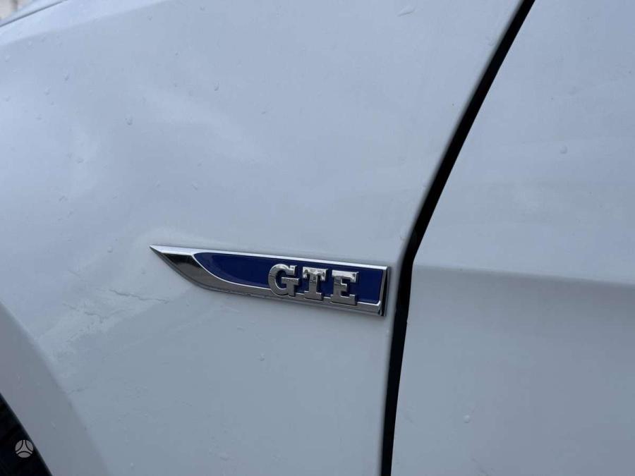 Balts Volkswagen Golf 2016 Panevēža, ar dzinēja tilpumu 1.40 L un nobraukumu 170 tūkst. km par 8950 €, foto 6 vietnē AUTOMOTO.COM.LV
