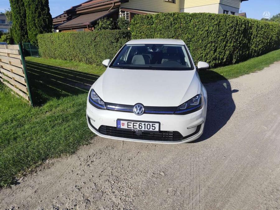Balts Volkswagen Golf 2016 Klaipėda, ar dzinēja tilpumu 0.00 L un nobraukumu 153 tūkst. km par 6300 €, foto 6 vietnē AUTOMOTO.COM.LV
