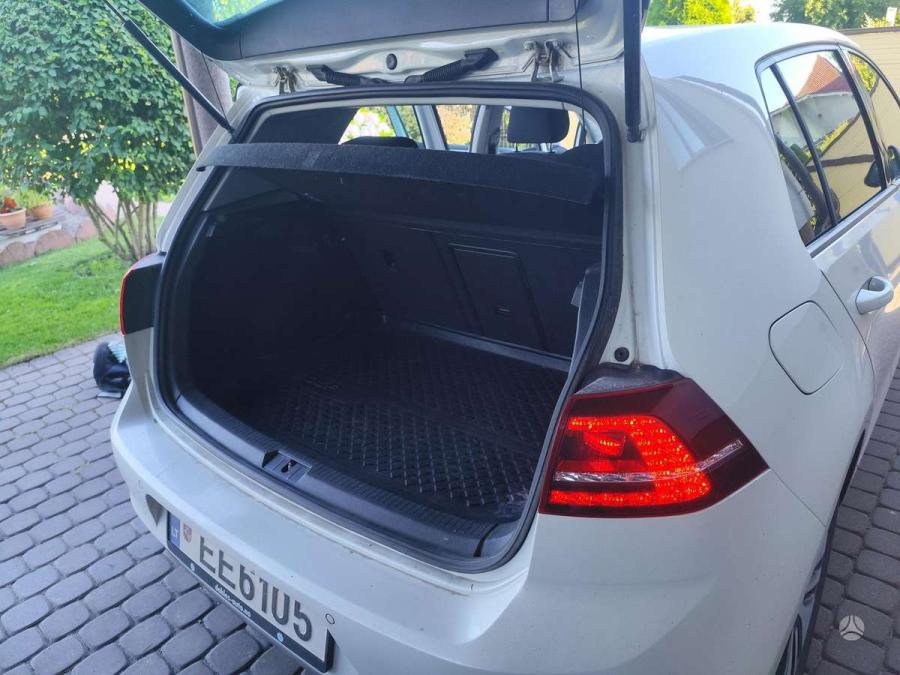 Balts Volkswagen Golf 2016 Klaipėda, ar dzinēja tilpumu 0.00 L un nobraukumu 153 tūkst. km par 6300 €, foto 19 vietnē AUTOMOTO.COM.LV