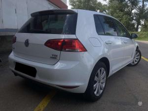 White Volkswagen Golf 2016 in Marijampole, with an engine capacity of 1.60 L and mileage of 287 thousand km for 5950 €, photo 16 on AUTOMOTO.COM.LV