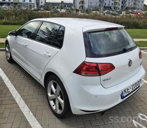 Balts Volkswagen Golf 2016 Rīga, ar dzinēja tilpumu 1.20 L un nobraukumu 135 tūkst. km par 5750 €, foto 3 vietnē AUTOMOTO.COM.LV