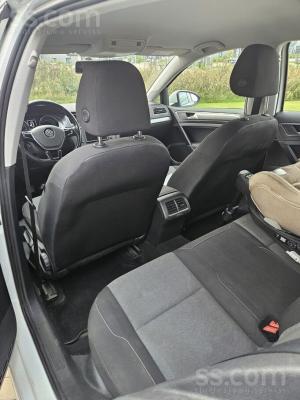 Balts Volkswagen Golf 2016 Rīga, ar dzinēja tilpumu 1.20 L un nobraukumu 135 tūkst. km par 5750 €, foto 11 vietnē AUTOMOTO.COM.LV