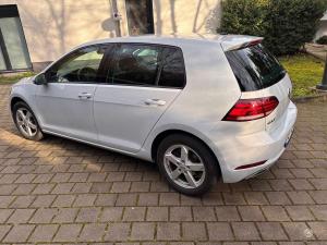 White Volkswagen Golf 2017 in Vilnius, with an engine capacity of 1.00 L and mileage of 126 thousand km for 12900 €, photo  on AUTOMOTO.COM.LV