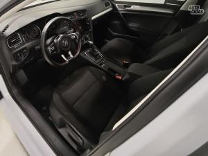 Balts Volkswagen Golf 2017 Panevēža, ar dzinēja tilpumu 1.40 L un nobraukumu 88 tūkst. km par 15400 €, foto 23 vietnē AUTOMOTO.COM.LV