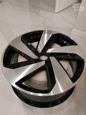 Balts Volkswagen Golf 2017 Panevēža, ar dzinēja tilpumu 1.40 L un nobraukumu 88 tūkst. km par 15400 €, foto 27 vietnē AUTOMOTO.COM.LV