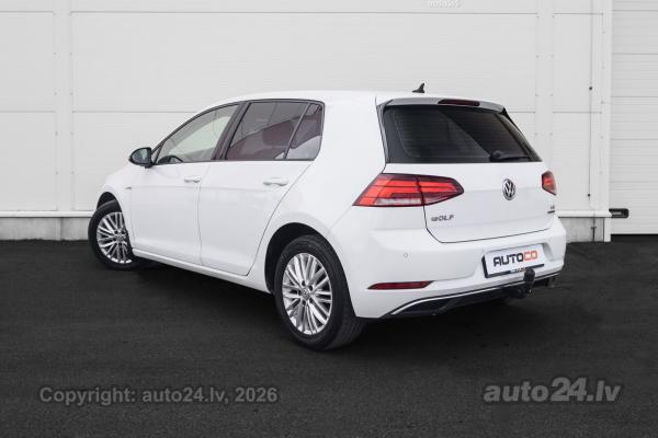 White Volkswagen Golf 2017 in Tallinn, with an engine capacity of 1.40 L and mileage of 235 thousand km for 9999 €, photo 7 on AUTOMOTO.COM.LV