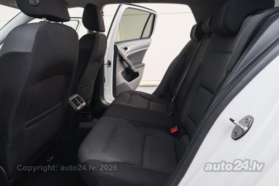 Balts Volkswagen Golf 2017 Tallina, ar dzinēja tilpumu 1.40 L un nobraukumu 235 tūkst. km par 9999 €, foto 15 vietnē AUTOMOTO.COM.LV