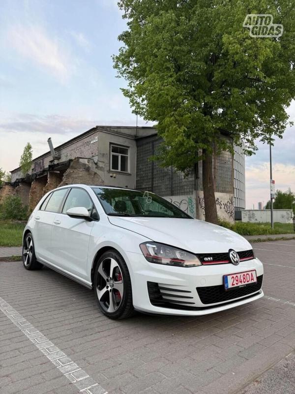 Balts Volkswagen Golf 2017 Viļņa, ar dzinēja tilpumu 2.00 L un nobraukumu 94 tūkst. km par 16350 €, foto 1 vietnē AUTOMOTO.COM.LV
