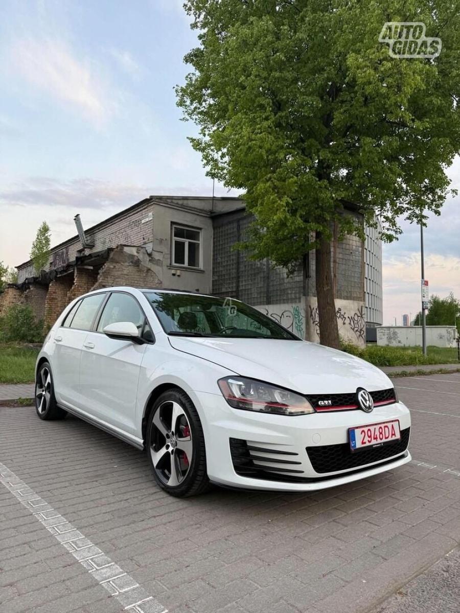 Balts Volkswagen Golf 2017 Viļņa, ar dzinēja tilpumu 2.00 L un nobraukumu 94 tūkst. km par 16350 €, foto 1 vietnē AUTOMOTO.COM.LV
