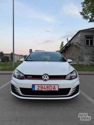 Balts Volkswagen Golf 2017 Viļņa, ar dzinēja tilpumu 2.00 L un nobraukumu 94 tūkst. km par 16350 €, foto 3 vietnē AUTOMOTO.COM.LV