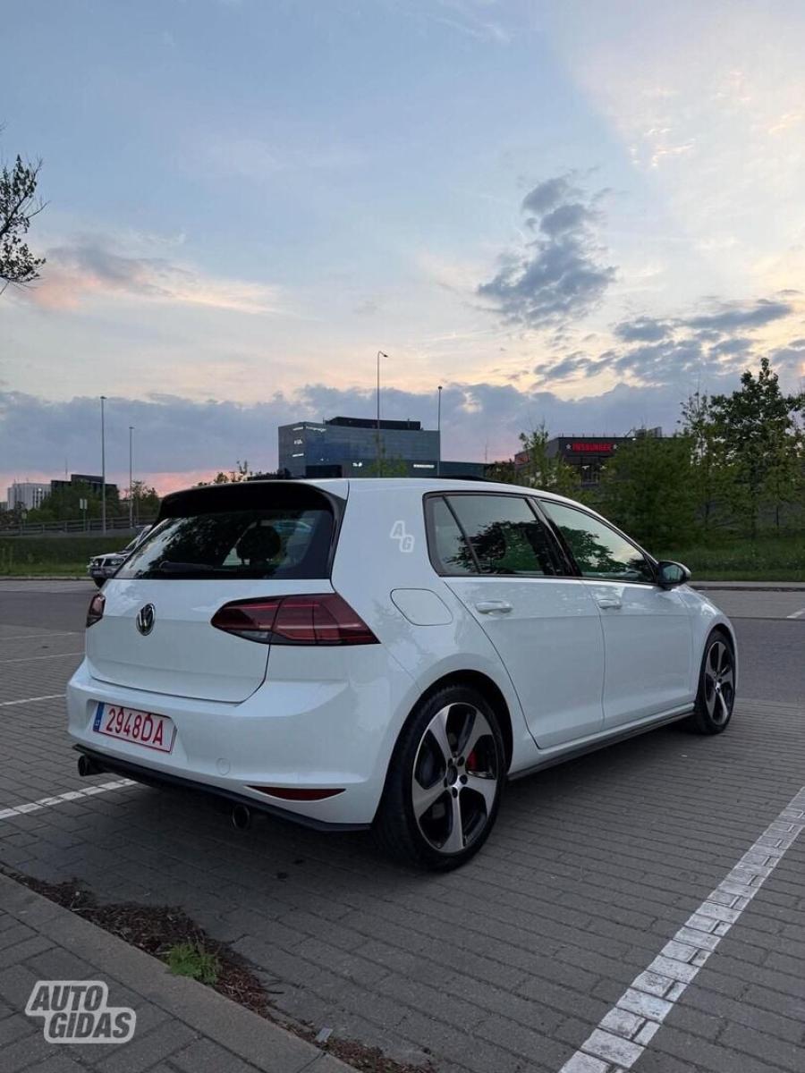 Balts Volkswagen Golf 2017 Viļņa, ar dzinēja tilpumu 2.00 L un nobraukumu 94 tūkst. km par 16350 €, foto 8 vietnē AUTOMOTO.COM.LV