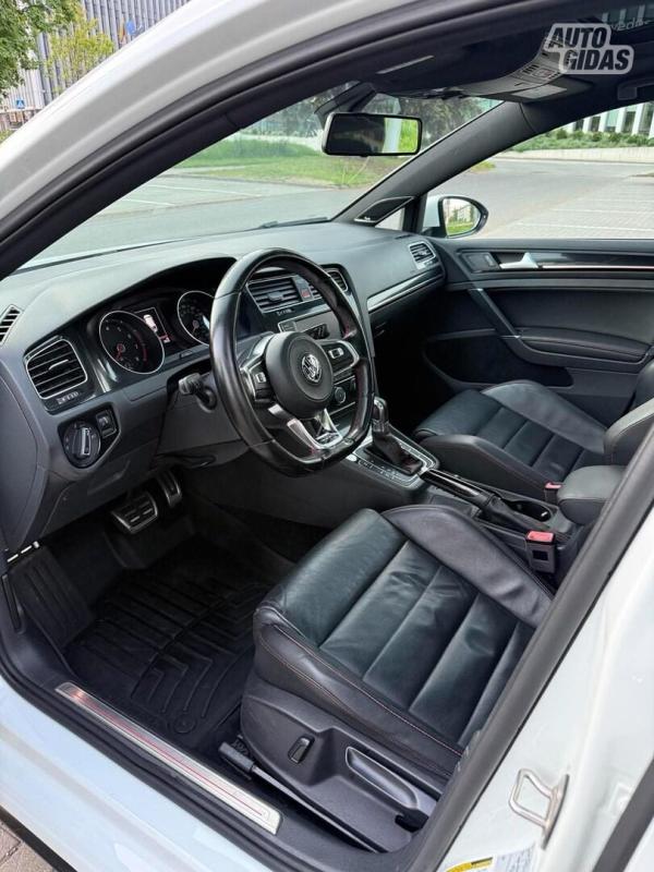 Balts Volkswagen Golf 2017 Viļņa, ar dzinēja tilpumu 2.00 L un nobraukumu 94 tūkst. km par 16350 €, foto 10 vietnē AUTOMOTO.COM.LV