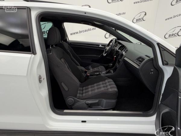 Белый Фольксваген Гольф 2017 в Авиженяй, объемом двигателя 2.00 л и пробегом 79 тыс. км за 16500 €, фото 4 на AUTOMOTO.COM.LV