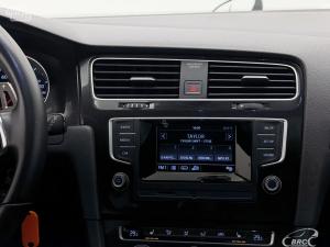 Белый Фольксваген Гольф 2017 в Авиженяй, объемом двигателя 2.00 л и пробегом 79 тыс. км за 16500 €, фото 13 на AUTOMOTO.COM.LV