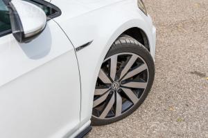 Balts Volkswagen Golf 2017 Talsi, ar dzinēja tilpumu 2.00 L un nobraukumu 200 tūkst. km par 15850 €, foto 6 vietnē AUTOMOTO.COM.LV