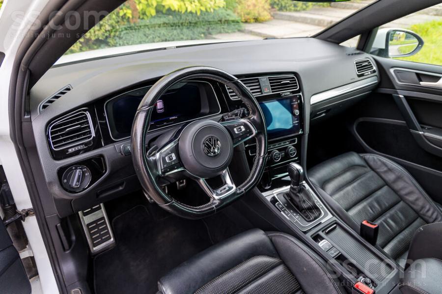 Balts Volkswagen Golf 2017 Talsi, ar dzinēja tilpumu 2.00 L un nobraukumu 200 tūkst. km par 15850 €, foto 12 vietnē AUTOMOTO.COM.LV
