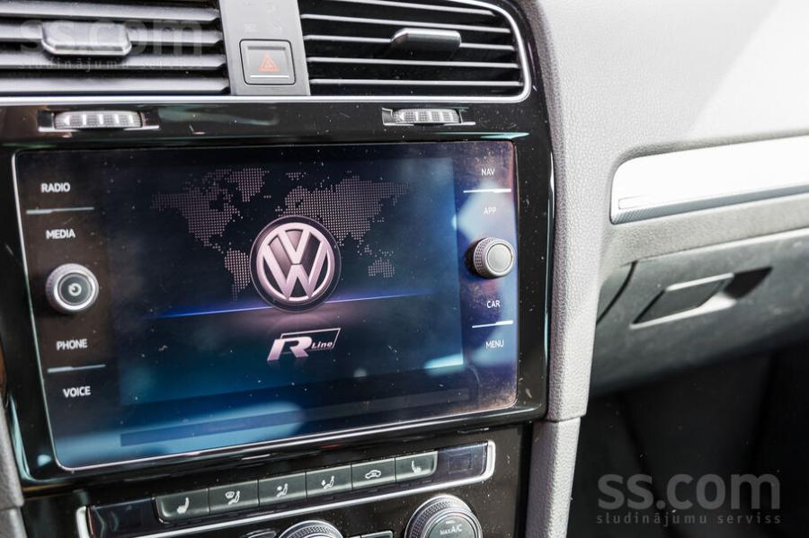 Balts Volkswagen Golf 2017 Talsi, ar dzinēja tilpumu 2.00 L un nobraukumu 200 tūkst. km par 15850 €, foto 17 vietnē AUTOMOTO.COM.LV