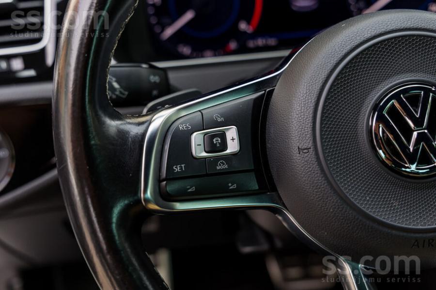 Balts Volkswagen Golf 2017 Talsi, ar dzinēja tilpumu 2.00 L un nobraukumu 200 tūkst. km par 15850 €, foto 18 vietnē AUTOMOTO.COM.LV