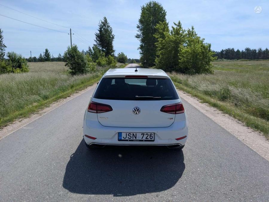 Balts Volkswagen Golf 2017 Nemenčinė, ar dzinēja tilpumu 1.60 L un nobraukumu 180 tūkst. km par 11000 €, foto 5 vietnē AUTOMOTO.COM.LV